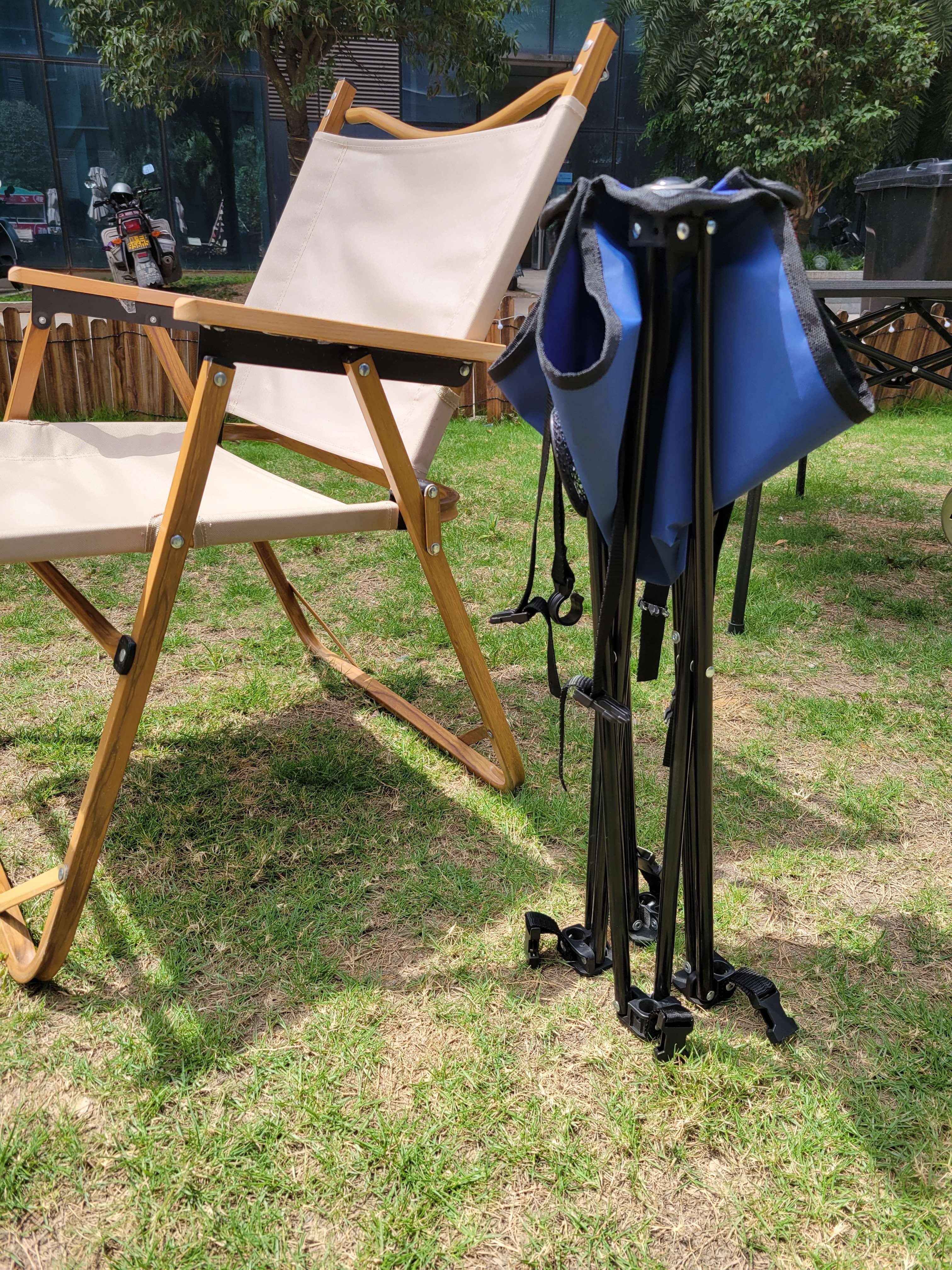 Lightweight Portable Outdoor Folding Table | Collapsible with Shoulder Bag
