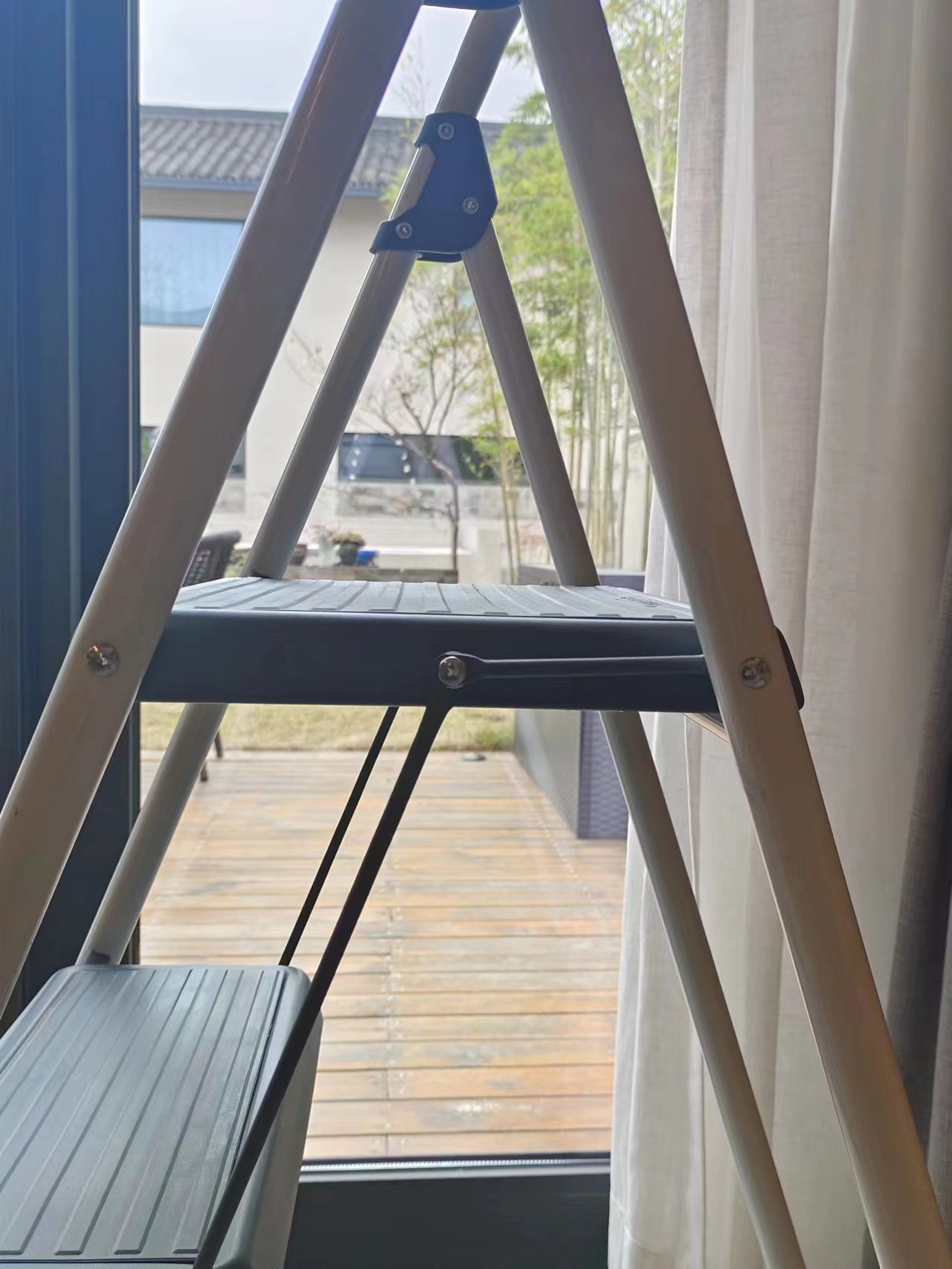 Household Folding Three-Step Iron Ladder