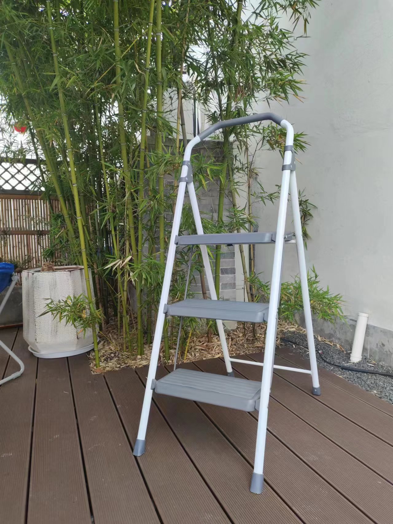 Household Folding Three-Step Iron Ladder